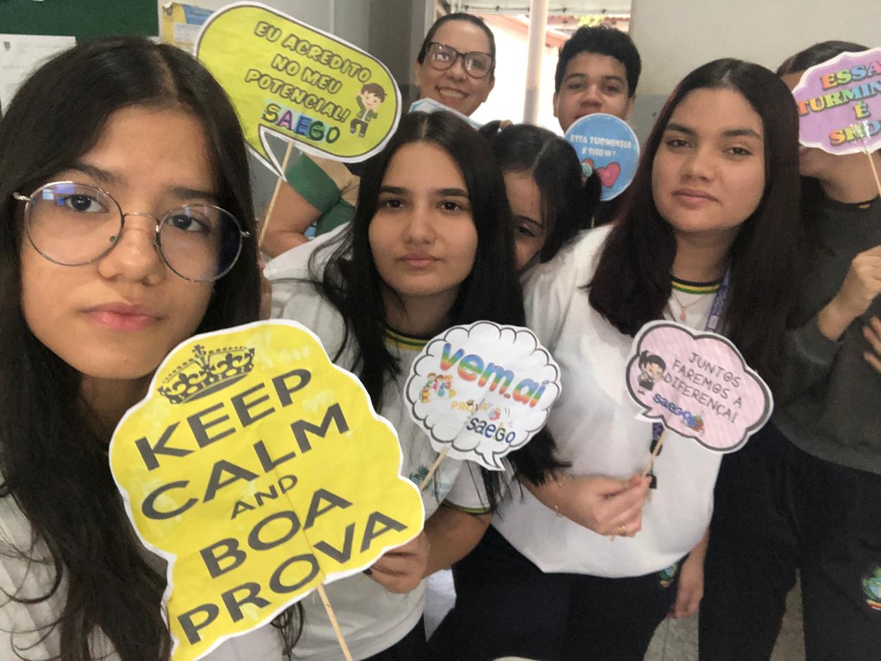 Estudantes do Ensino Fundamental e Médio da rede estadual realizam ...