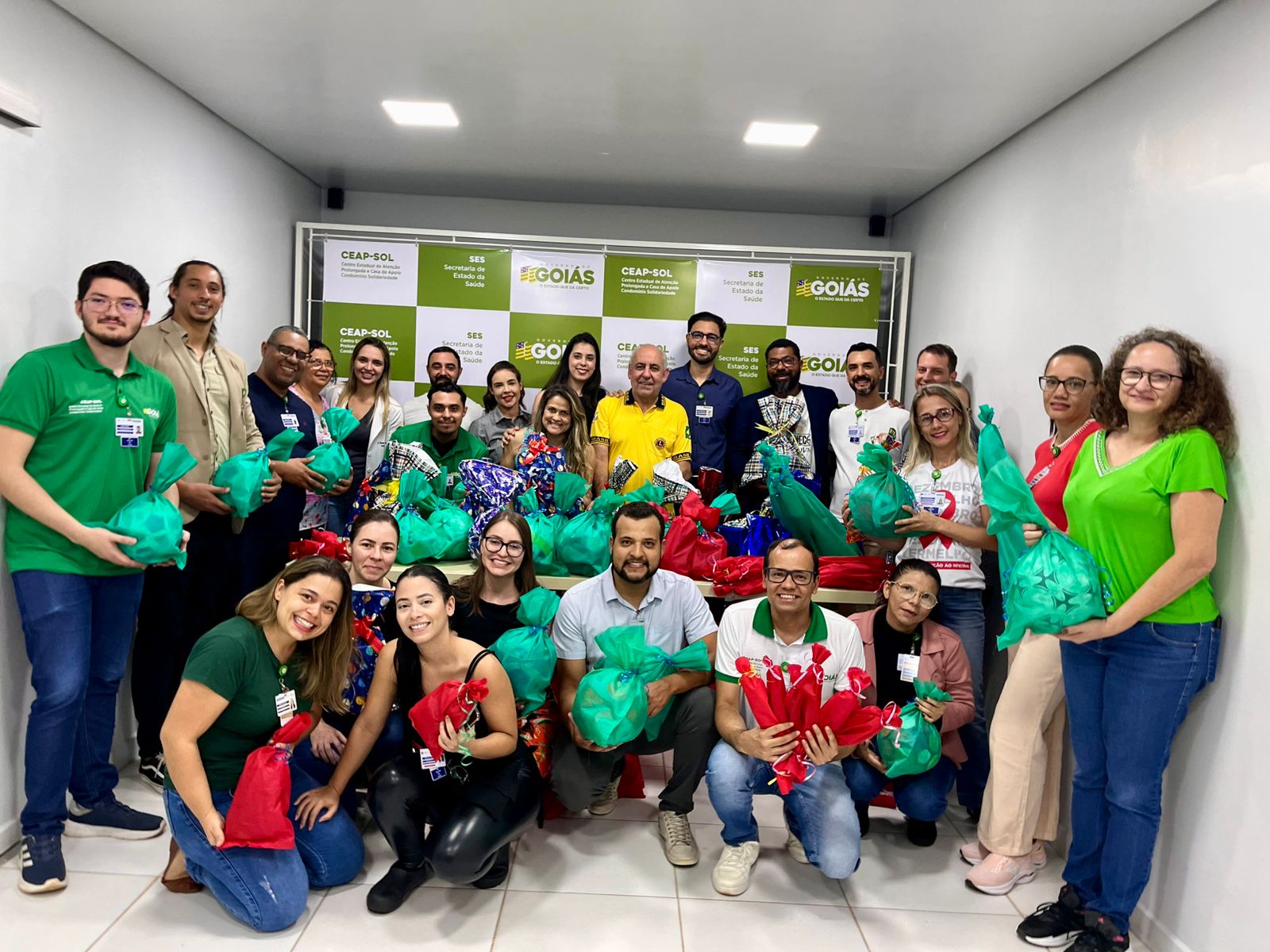 Ceap-Sol arrecada mais de cem brinquedos e supera expectativas no Natal ...