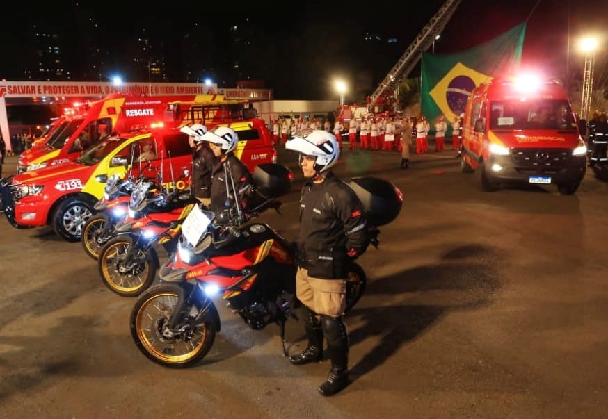 Corpo de Bombeiros Militar de Goiás recebe 18 novas viaturas de resgate - Vice-Governadoria